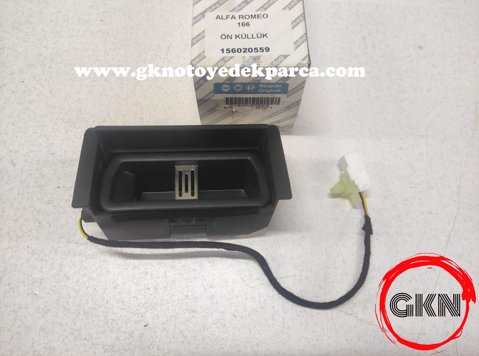 ÖN KÜLLÜK ALFA ROMEO 166 / 156020559 / 156045368 « GKN OTO YEDEK PARÇA